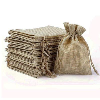Cina La tela da imballaggio cosmetica della borsa del sacco di trucco dei gioielli insacca 4X6 con il rivestimento del cotone e del cordone in vendita