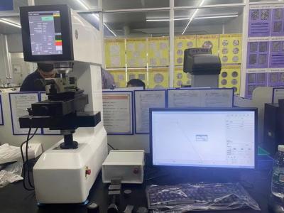 中国 測定の制御ソフトウエアが付いている打撃のロックウェル硬度のテスターのJominy自動ヘッド テスト 販売のため