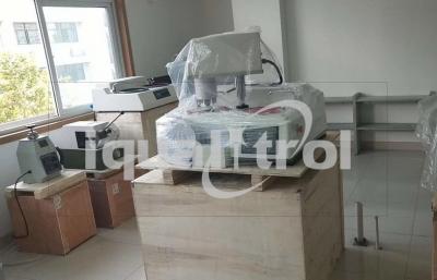 Κίνα Σταθερό αημένο ταχύτητα 450rpm μεταλλογραφική δύναμη μηχανών μηχανών 370W λείανσης και στίλβωσης προς πώληση