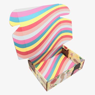 China Corrugated Paper C2S Art Paper Apparel Packaging Boxes Rectangle for sale