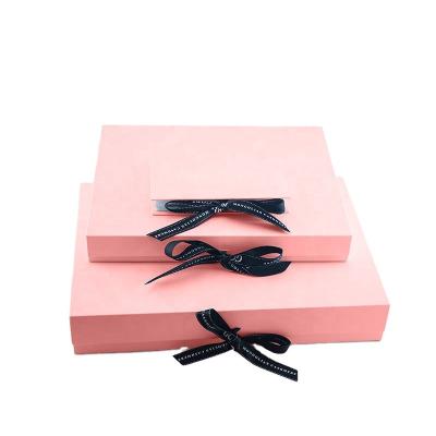 Cina Contenitori di imballaggio del regalo della carta di C1S in vendita