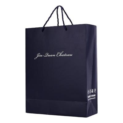 China Disposable Custom Logo Matt Varnish Printable Paper Bags With Handle for sale
