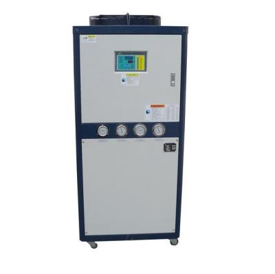 Cina refrigeratore della vite raffreddato aria a bassa temperatura 200KW, macchina a forma di scatola di raffreddamento ad acqua in vendita