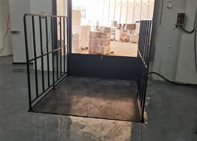 중국 지게차를 위한 수력 가위 타입 3000KG 승강 플랫폼 승강기 판매용