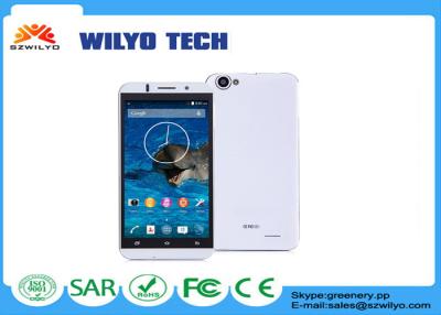 中国 白い WKV700 5.5 インチの人間の特徴をもつ電話クォードの中心人間の特徴をもつ 3g Gps 13Mp 販売のため