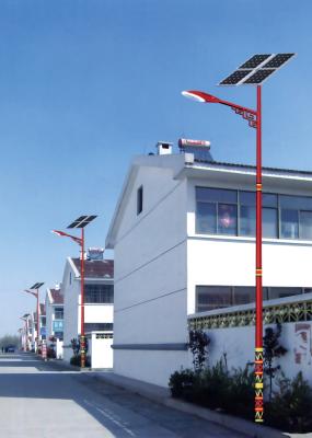 China Coursertech 90w modelo 60w 30w conduziu as luzes de rua solares 6000 lúmens automáticas à venda