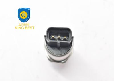 China Sensor de la presión de las piezas de recambio del excavador de LC52S00002P1 LC52S00001P2 para Kobelco SK200 SK250 en venta