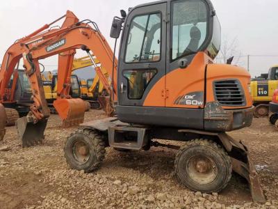 Cina La seconda mano DX60W 6T 0.175m3 Doosan ha spinto l'escavatore in vendita