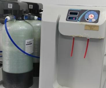 China TOC Laboratory Ultrapure Water System High Resistivity Low Endotoxin for sale
