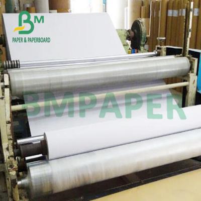 China papel sin recubrimiento del fabricante del modelo de Rolls del papel de trazador de la ropa 60gsm en venta