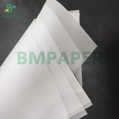 Cina 93gm Carta bianca traslucida per la confezione di fiori 60 x 85 cm Leggera in vendita