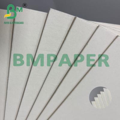 Cina Carta ad assorbimento bianco di 2 mm di altezza senza rivestimento carta di superficie liscia 70 * 100 cm in vendita
