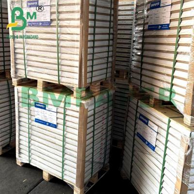 중국 55g 60g 코팅되지 않은 백색 NCR 탄소 없는 종이 컴퓨터 목록 판매용