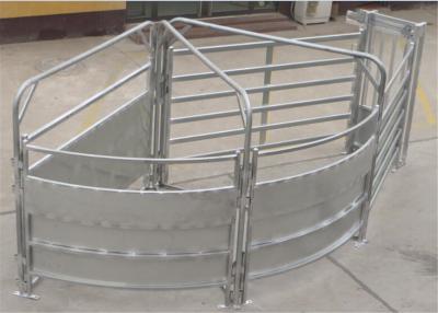 Κίνα Horse and Sheep Yard Panels for Sale 1.8m x 2.1m 6 Horizontal Rails Oval tube 115x42mm προς πώληση