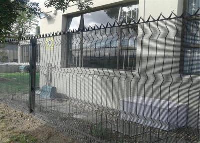 Κίνα Ο φράκτης ντυμένο επιτροπές RAL 6005 πλέγματος κονιοποιεί το ύψος Avaialbe το 2030 χιλ. 2230mm πλάτος 2500mm προς πώληση