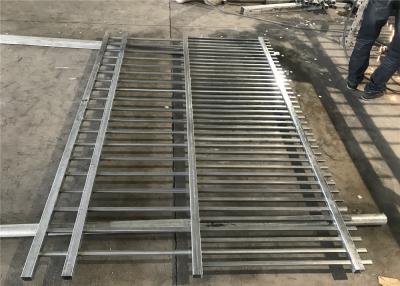 Κίνα Diplomat Fencing Panels 2.1mtrs x 2.4mtrs Rail 45mm x 45mm Wall Thick 1.5mm Spacing 140mm προς πώληση