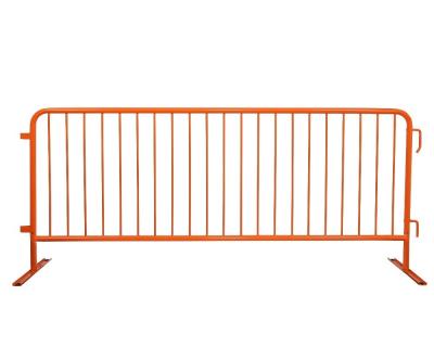 중국 8.5ft crowd control barrier flat steel base /power coated hot dipped galvanized 판매용