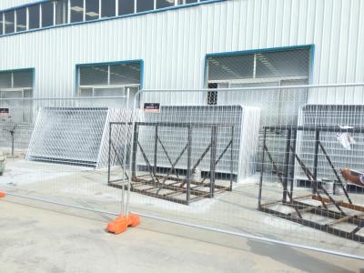 portable temporary fencing