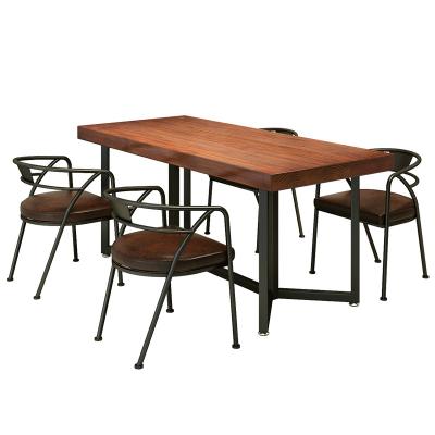 China 4 Stühle und Tisch in chinesischem Stil für Speisesaal oder Restaurant zu verkaufen