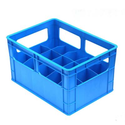 China 15-Bottle Plastic Soda Water And Beer Crate With 4-Side Handles Wholesale 12 15 20 24 40 Bottles Green Black Blue Red Stackable Turnover Storage Plastic Beer Crates for sale
