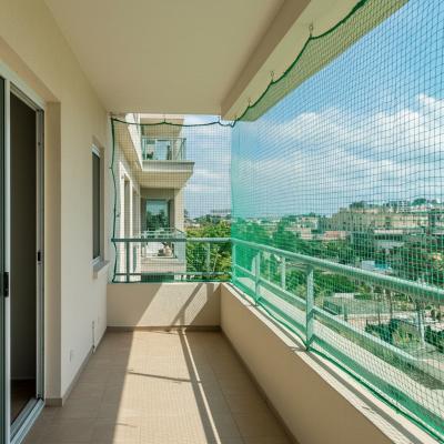 China Safety Netting Cat Balcony Rail Fall Protection Driveway Nets Black Green HDPE Safety Net For Construction Forklift Safety Rope Net Kids Pet Stairs Balcony Railings Protection Rope Netting Playground for sale