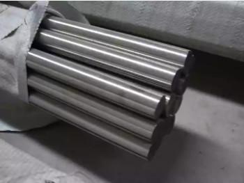 中国 10# 45# Carbon Steel Round Bar for Construction Industry 販売のため