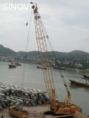 Chine CQUY1500 la chenille hydraulique Crane With High Strength Steel sifflent la capacité de levage forte à vendre