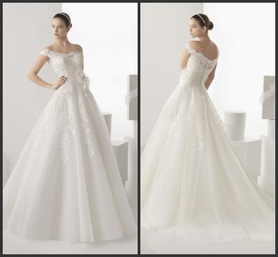 Cina I vestiti da sposa del -line della Fuori Spalla delle donne del pizzo con il fiore fatto a mano di applique hanno coperto gli abiti nuziali del treno di spazzata del bottone in vendita