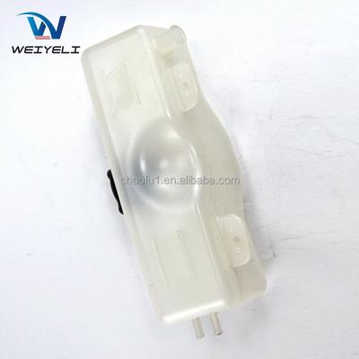 Cina Serbatoio di espansione liquido refrigerante Kubota V2203 4700386893 per rulli Dynapac in vendita
