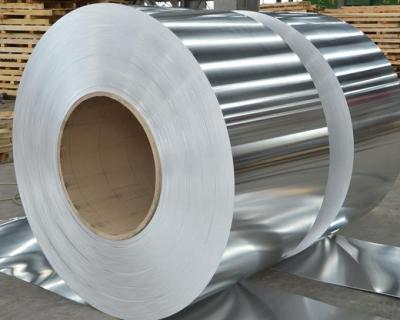 Cina Bobine d'acciaio marinate laminate a caldo automobilistiche DD13/SPHE di JIS SAPH440 in vendita
