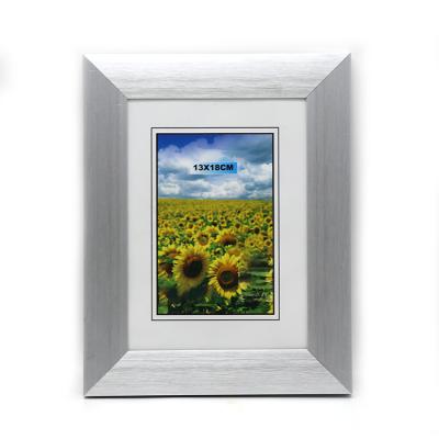 Cina Pagine di alluminio amichevole 13 x 18 cm, cornici della foto di Eco bianche 5x7 in vendita