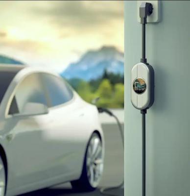China Fabriek Smart Blue CE Plug Type 2 32A Portable Ev Charger met scherm Te koop