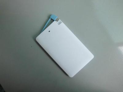 Chine Banque mince portative 4000mAh de puissance de Li-ion pour le téléphone portable/Ipad, blanche à vendre