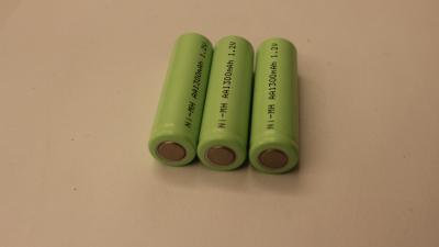 중국 산업 사용 ROHS UL를 위한 AA1300mAh NIMH 재충전 전지 1.2V 판매용