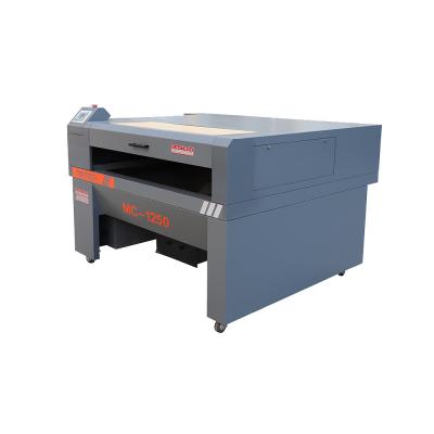 China AC220V High Precision Laser Cutting Machine , 130w Co2 Laser Engraver for sale