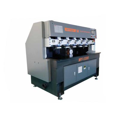 Cina Macchina di AC380V 1.3M Length Acrylic Polishing con il sistema di controllo dello SpA in vendita