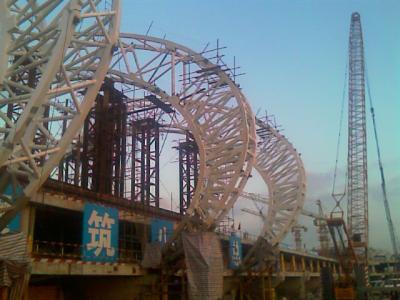 China Kundenspezifische Gewebe-Strukturen und helle Flughafenabfertigungsgebäude-und Flugzeug-Hangar-Stahlgebäude zu verkaufen