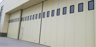 中国 窓口との設計された単方向航空の格納庫のドアの典型的な設計 販売のため