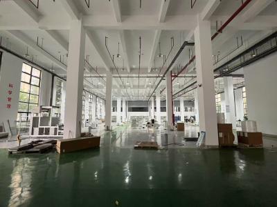 China Máquina de llenado de filtros de aceite y máquina de sellado de suministro directo de fábrica en venta