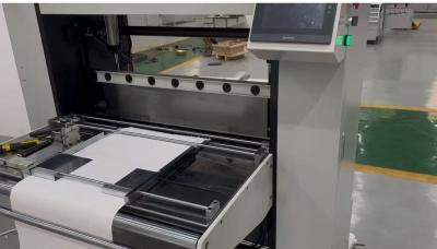 China Gran filtro de aire máquina de pliegue de papel velocidad de alimentación 1,5 m por minuto ajustable en venta