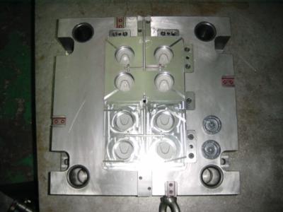 China Moldes plásticos de la precisión del hogar multi de la cavidad, diseño de moldeado profesional en venta