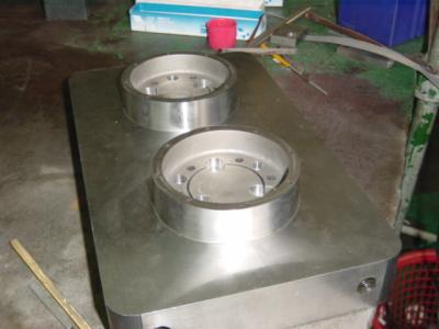 China 2 geformte Komponenten des Hohlraum-Faser-Spritzen-Pa66 Glasplastik zu verkaufen