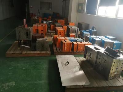 Китай Мулти прессформа высокой точности полости, пластиковая таможня ДМЭ ХАСКО ФУТАБА инжекционного метода литья продается
