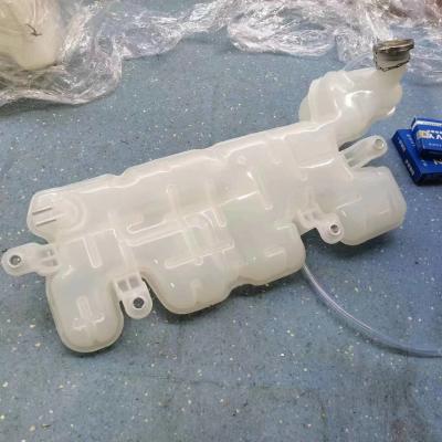 Chine DZ9614533002 Assemblage de réservoir d'expansion pour le camion lourd HOWO Shaanqi Delong M3000S X5000 à vendre