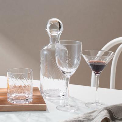 Chine Les carafes en verre claires de 42 onces remettent à 1200ml enflé la bouteille en verre avec le bouchon à vendre