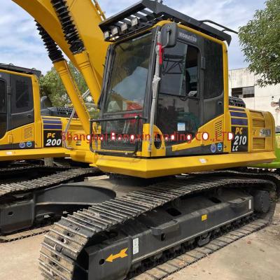 Cina Piccola macchina mini usato escavatore Komatsu PC210LC-8 Made in possiamo ispezione in vendita