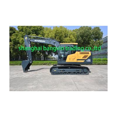 Cina Pompa idraulica originale 2020 Usato Hyundai HX135 escavatore per le vostre esigenze di costruzione in vendita