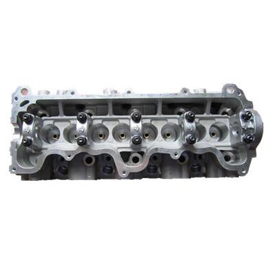 Cina X17D 4EE1 Cylinder Head 5607008 6607038 5607060 908027 607044 5607008 6607038 For OPEL ISUZU in vendita