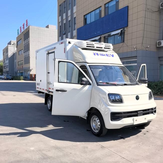 electric cold chain truck
