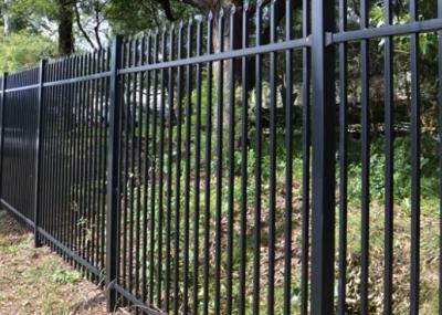 Κίνα CE 2 ράγες 7ft υψηλή σωληνοειδής περίφραξη χάλυβα με τη σκόνη που ντύνεται προς πώληση